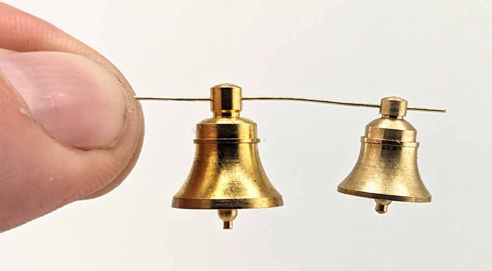 Aeronaut Ship's Bell, Brass, 14 mm - schiffsmodelle-shop.de EN